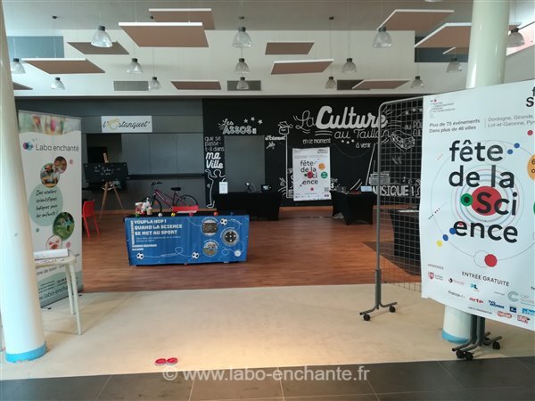 [PHOTOS] Fête de la Science 2023 : Parcours scientifique « Youpla hop ! Quand la Science se met ...